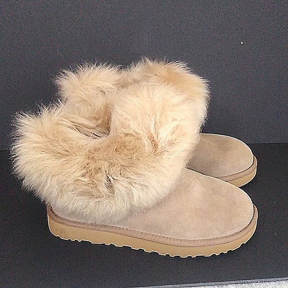 UGG | Shoes | Ugg Classic Mini Fluff Collar Booties Womens Size Us 6 Eu ...